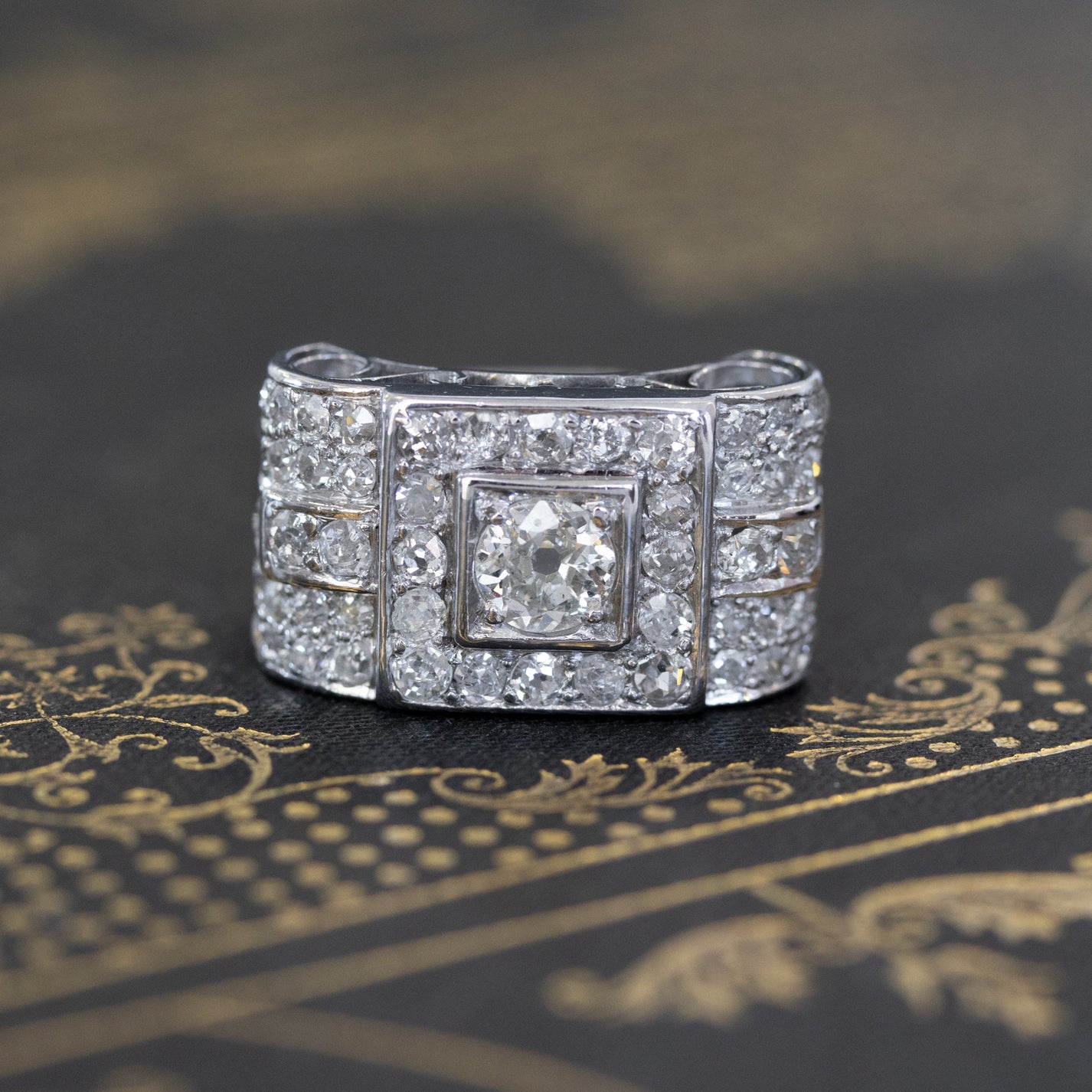 1.40ctw Art Deco Diamond Scroll Ring